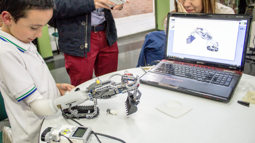 How to build your own prosthetic using LEGO | Design Indaba