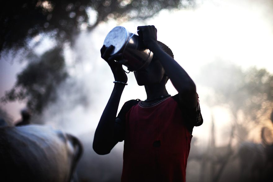 Tara Rice’s photos capture the Mundari tribe of South Sudan | Design Indaba