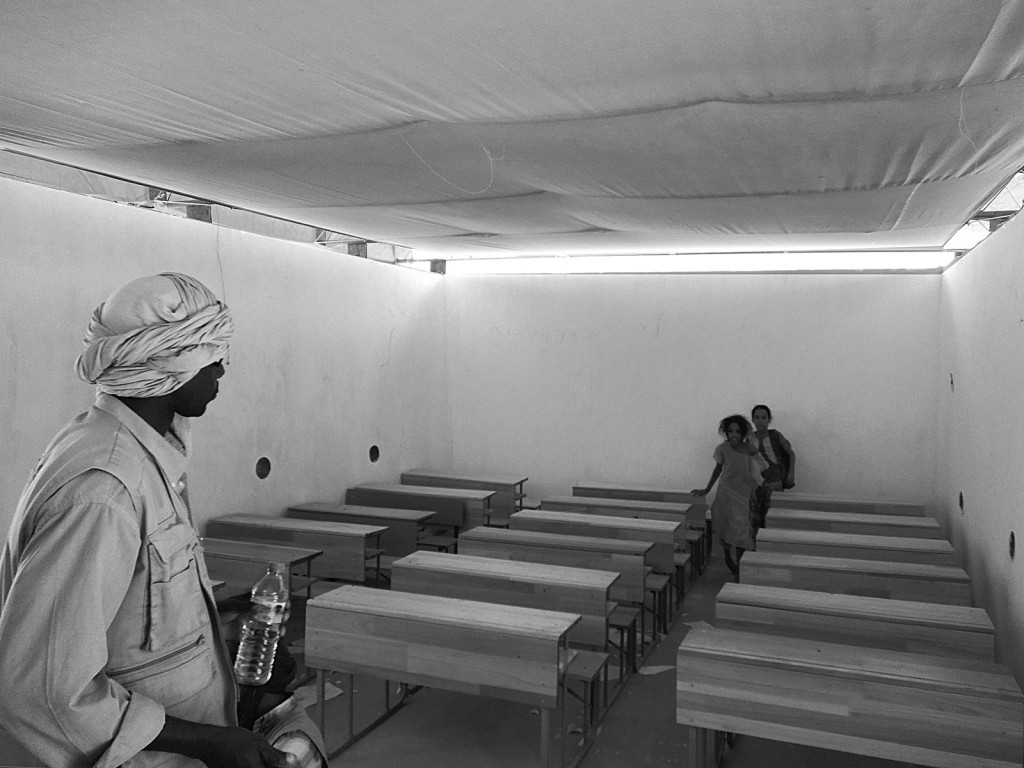 60 sandbag classrooms built in Mbera refugee camp, Mauritania | Design ...