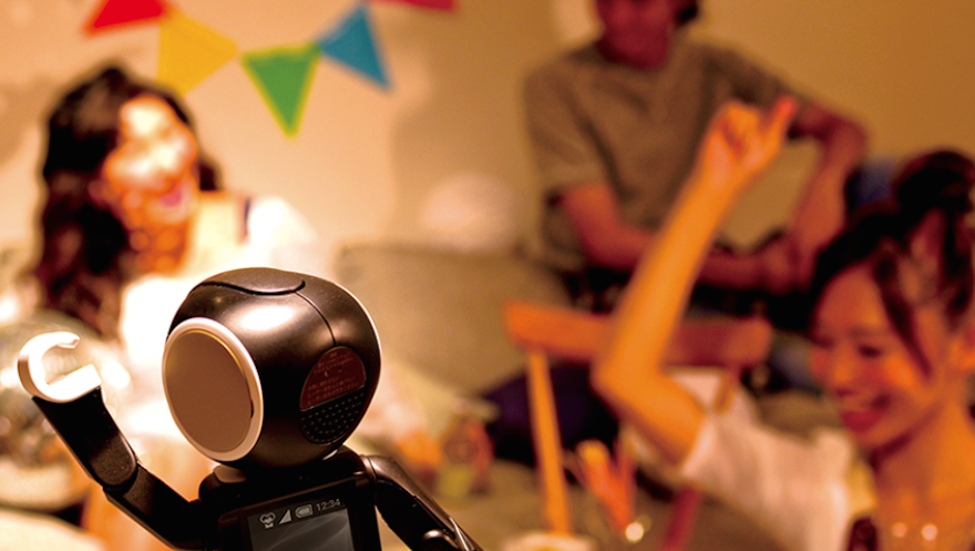 This talking robot could be the future of smartphones | Design Indaba