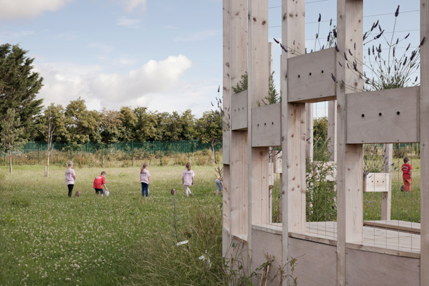 Outdoor classroom grows as students learn | Design Indaba