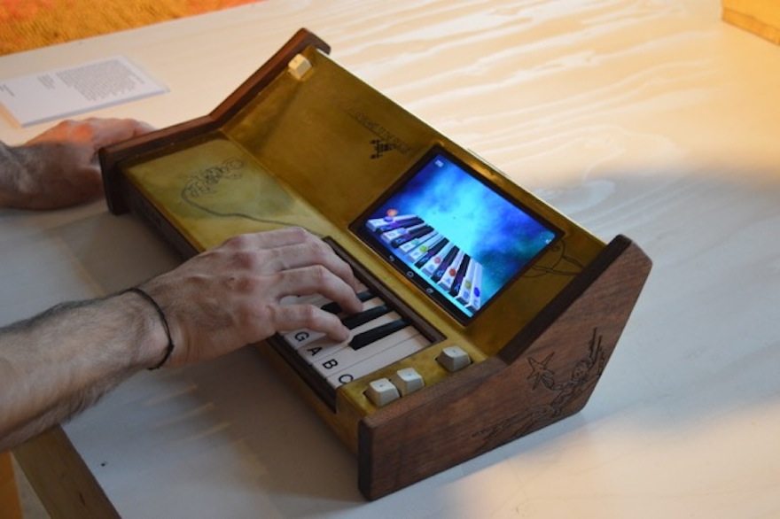 Compact, user-friendly instrument teaches prisoners to play music ...