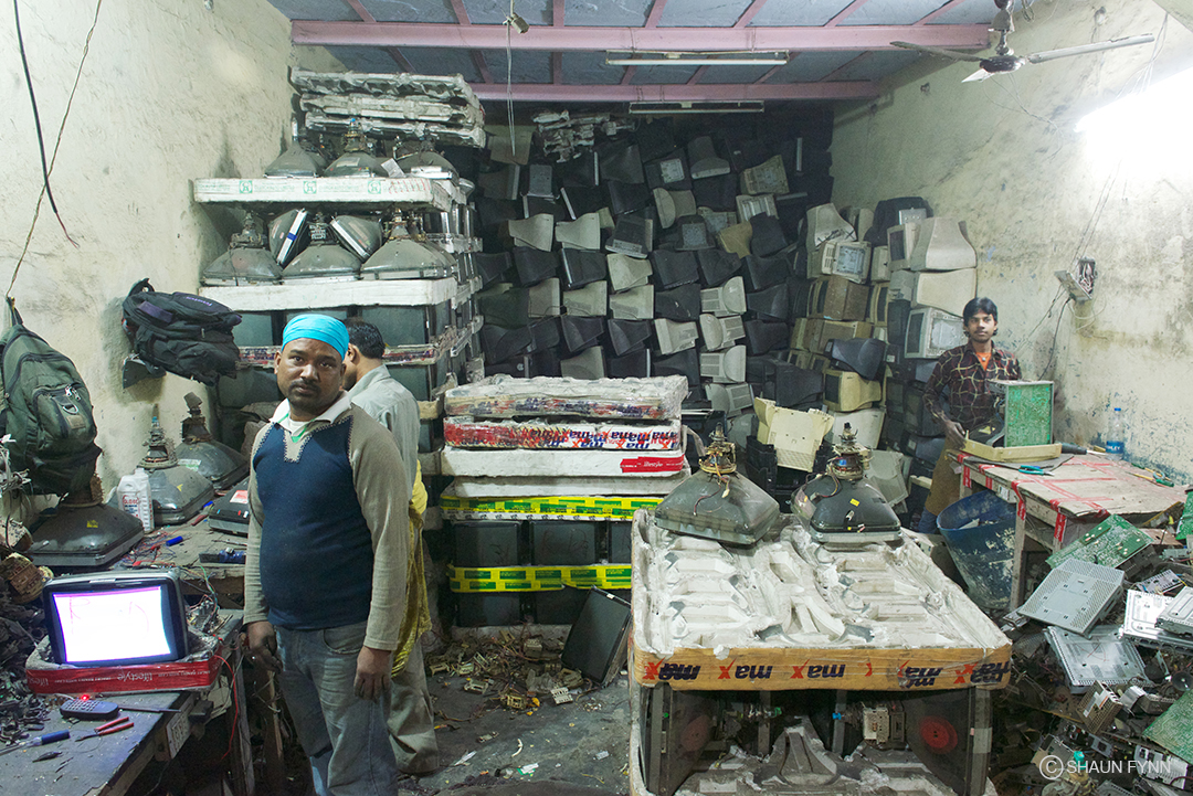 Electronic wastelands raise questions about sustainable design | Design ...