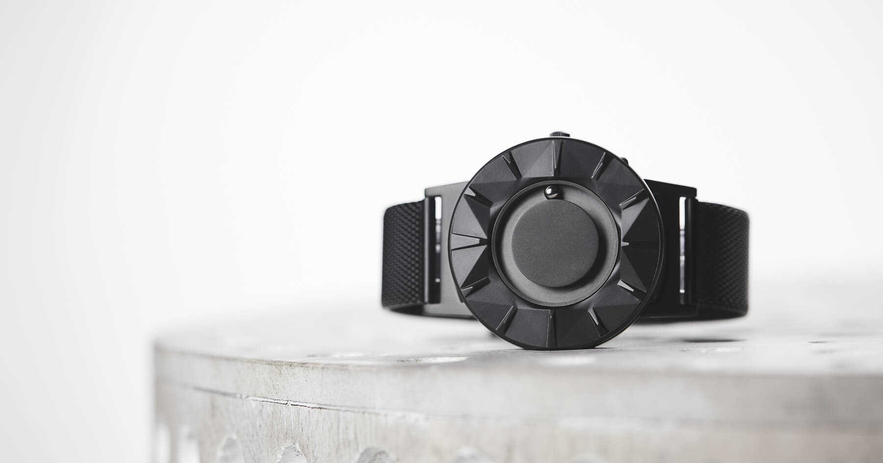 The Bradley Element: A watch for the visually-impaired | Design Indaba