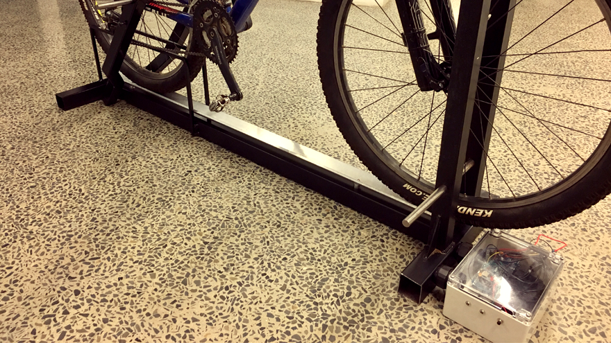 The smart bicycle dock by engineering student Mardu Swanepoel | Design ...