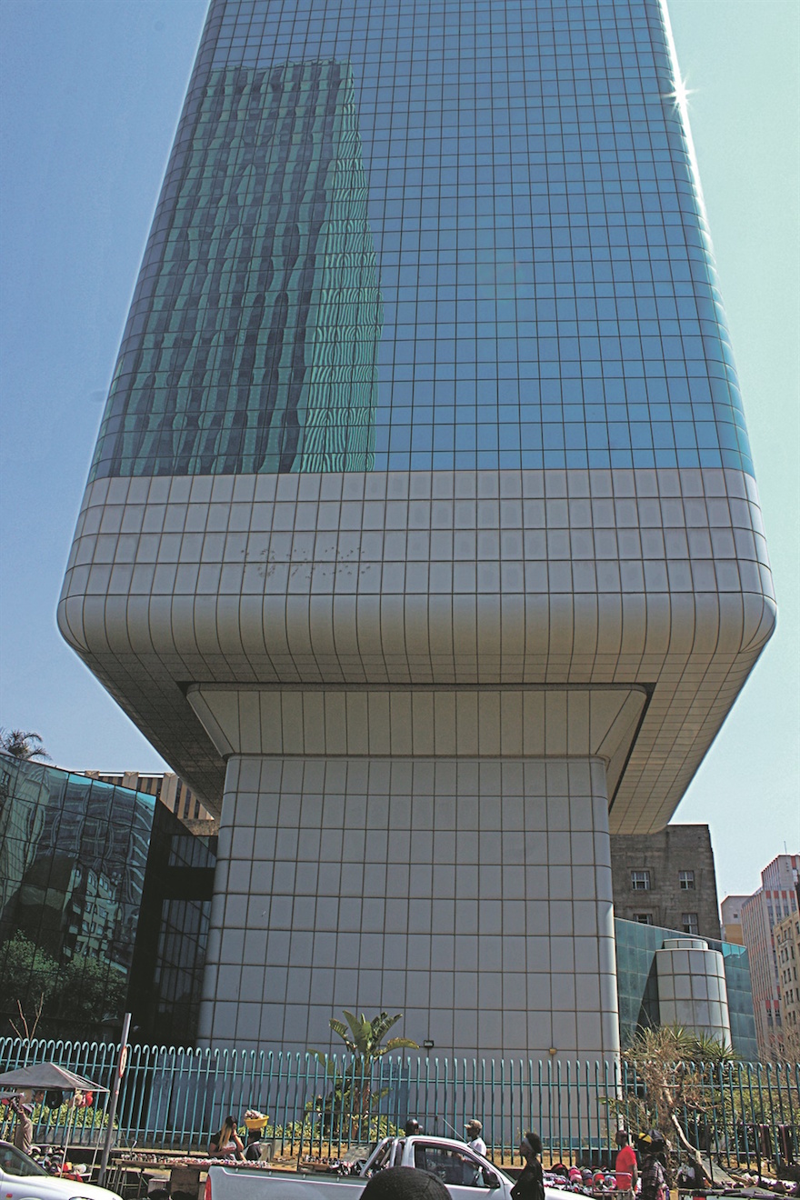 On what the abandoned landmarks of Joburg tell us about the city ...